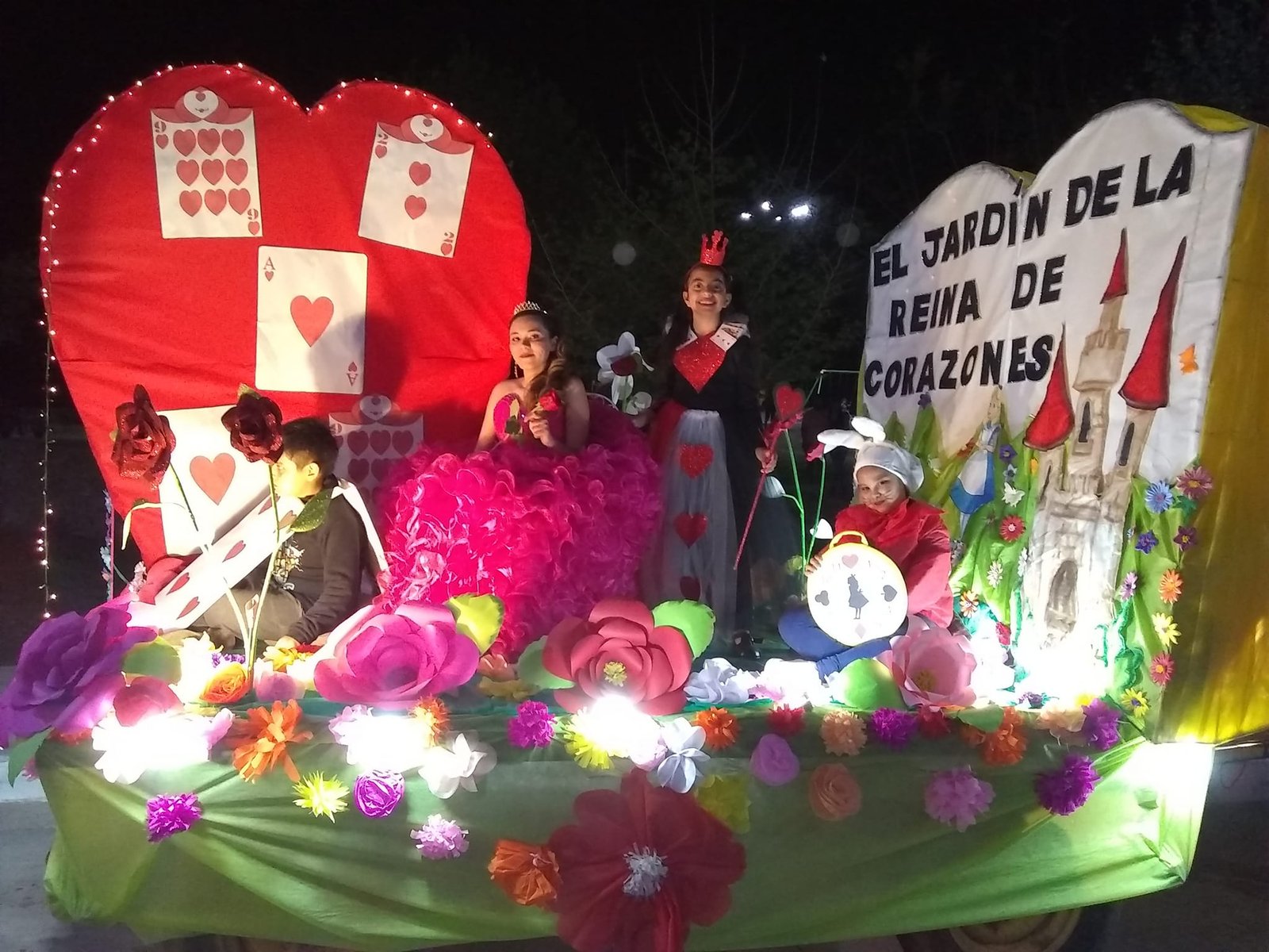 Desfile de Carrozas en Sañogasta
